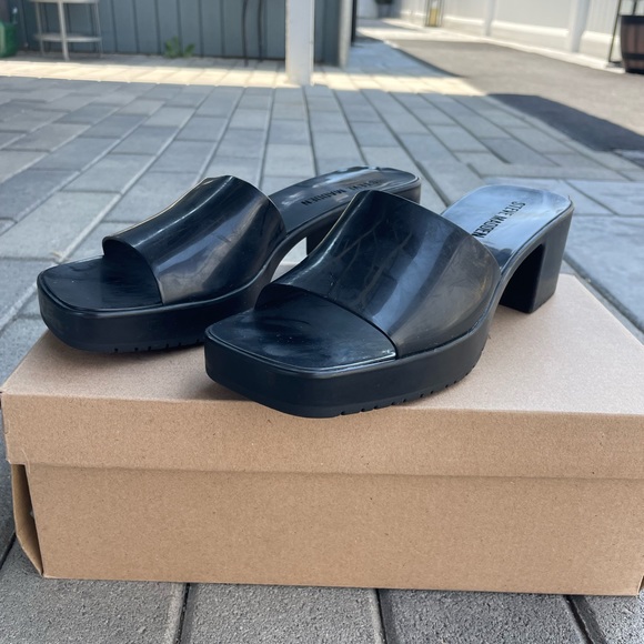 Steve Madden | Shoes | Steve Madden Black Jelly Heels 8 | Poshmark